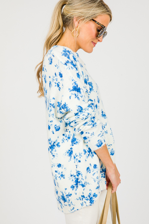 Blue Floral Sweater - New Arrivals - The Blue Door Boutique