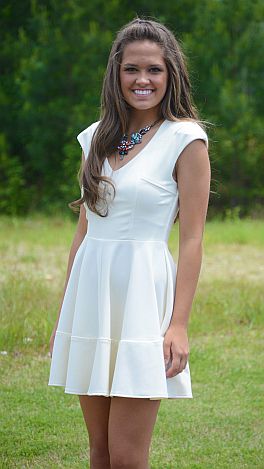 A-List Dress, Ivory - The Blue Door Boutique